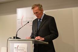 Bildergalerie • Univ.-Prof. Dr. Christian Armbrüster • Fachbereich ...