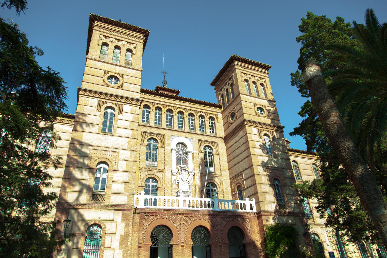 Universidad de Granada • Fachbereich Rechtswissenschaft